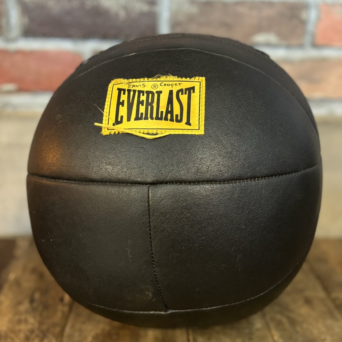 Vintage Everlast medicine ball